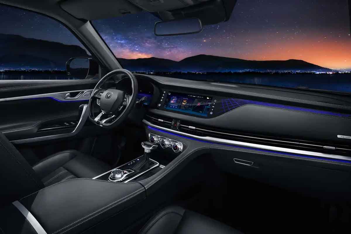 StriveME - سيارة شانجان cs95 2021 المواصفات والاسعار بالسعودية